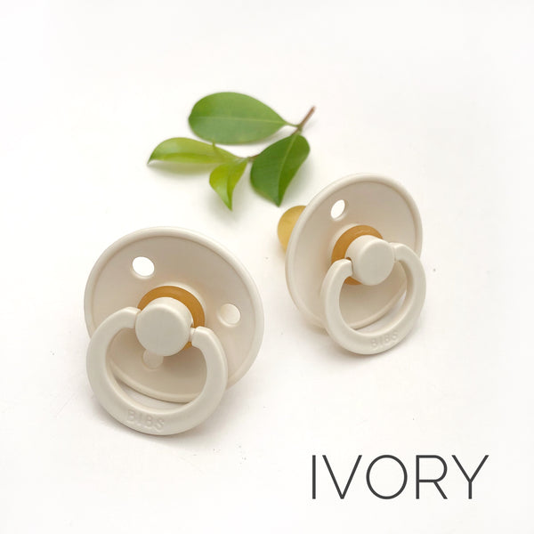 BIBS Dummies | Size 2 – ONE.CHEW.THREE