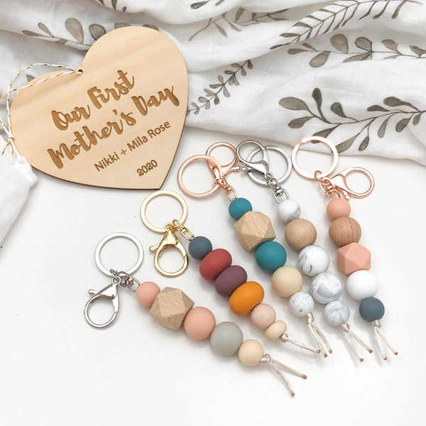 NALA Silicone Nursing Necklace from one.chew.three - teething accessories – ONE.CHEW.THREE